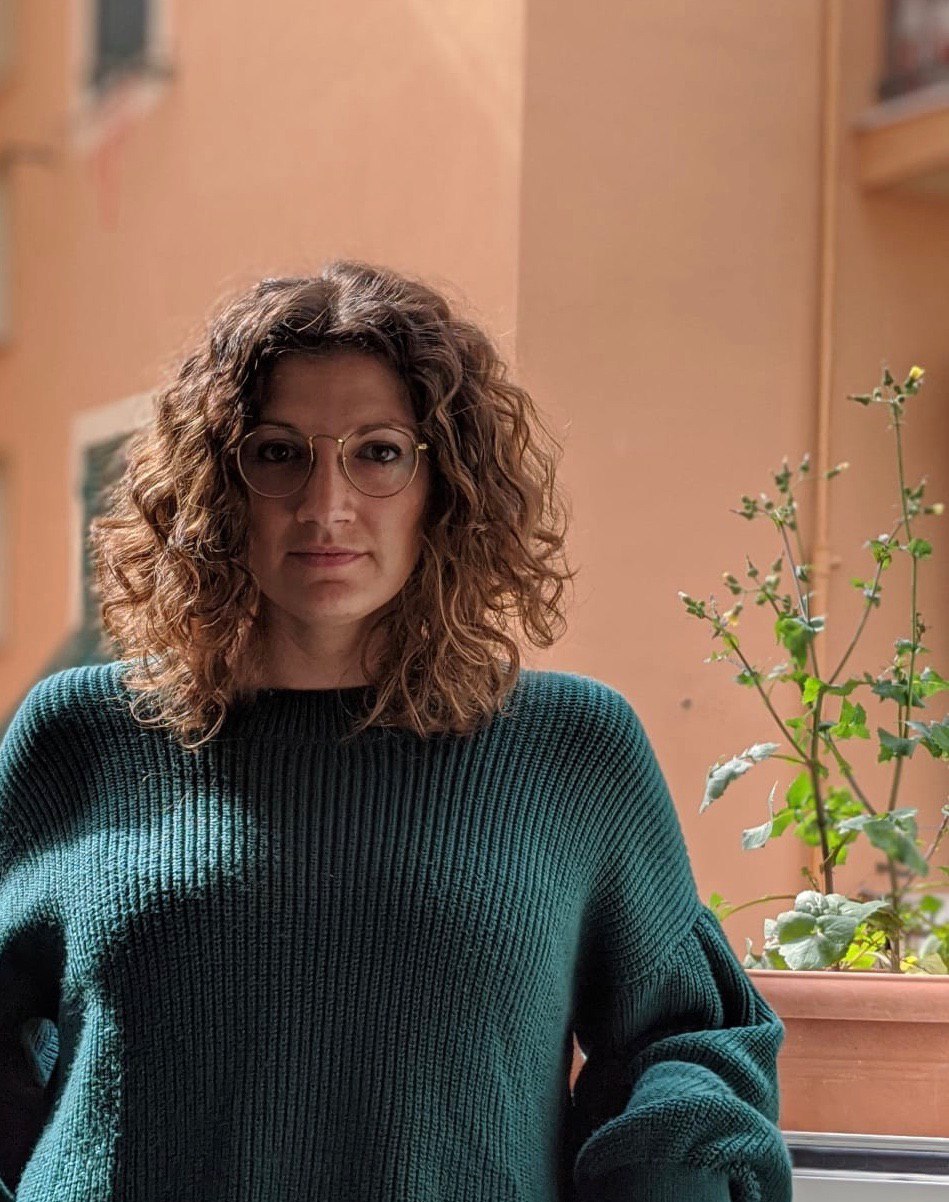 Virginia L., Autore presso wall:out magazine